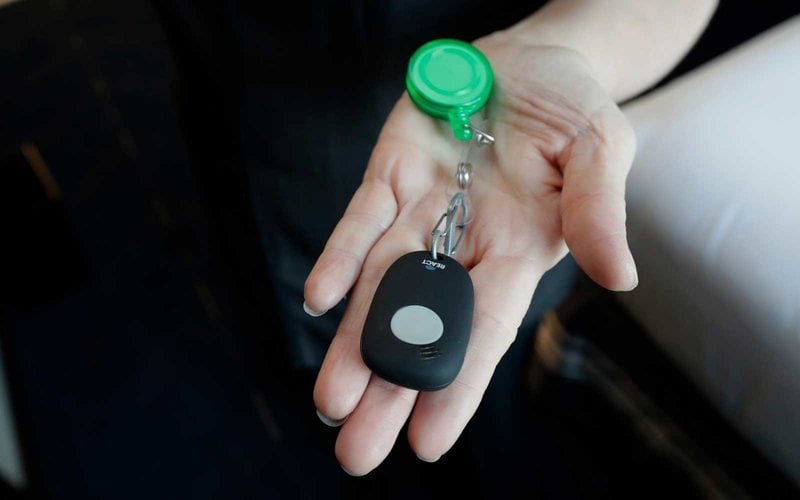 Using Hotel Technology To Promote Employee Safety